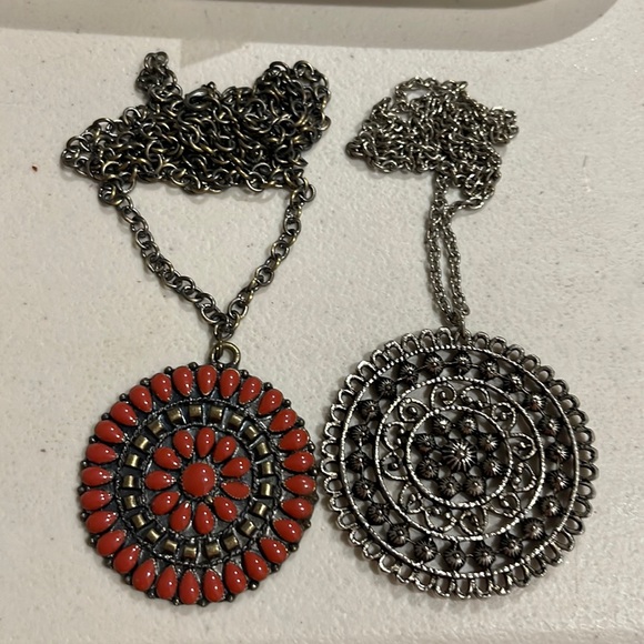 Jewelry | Vintage Necklaces Santa Fe And Silver Tone | Poshmark
